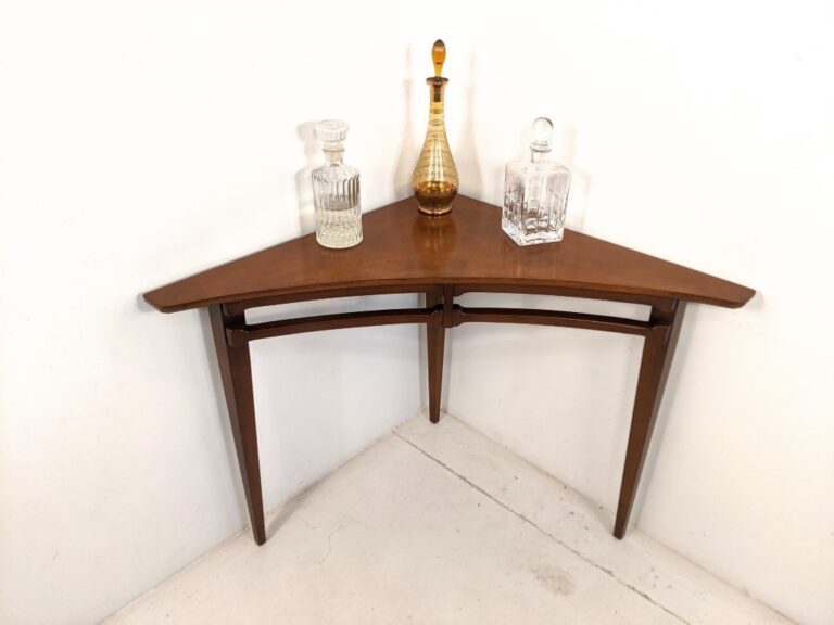 Walnut MCM Triangular Corner Table - EPOCH