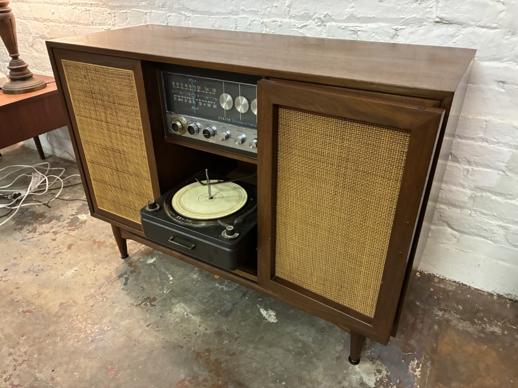 MCM Zenith Walnut & Cane Stereo Console, Turntable & Radio - EPOCH